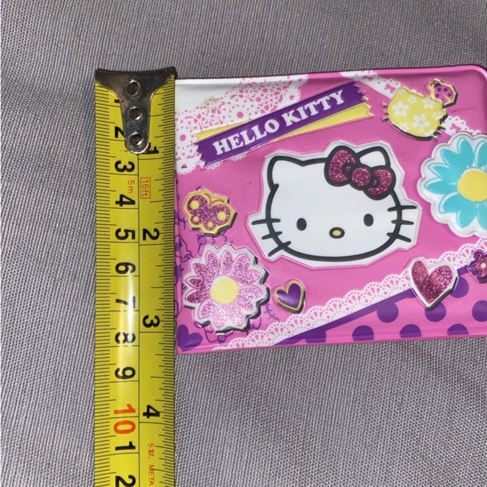 Sanrio Hello Kitty Vinyl Floral Wallet - Gem